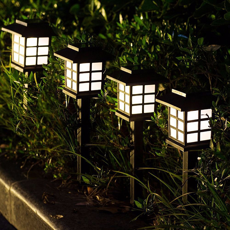Solar panel landscape garden lights